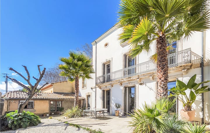 Lovely Home In Valros With Wifi - Pézenas