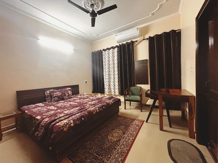 The Bel - Monte Stays - Panchkula