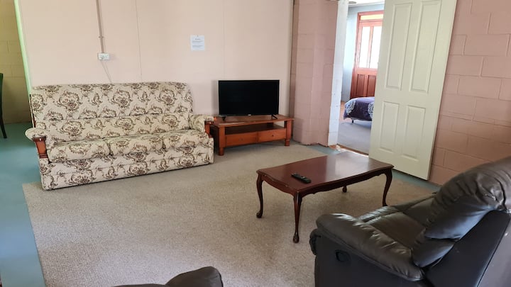 Semi-rural Cottage 5km From Highway 7km From Taree - Taree