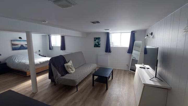Suite - Chambre
Entrée Et Salle De Bain Privées - Montreal