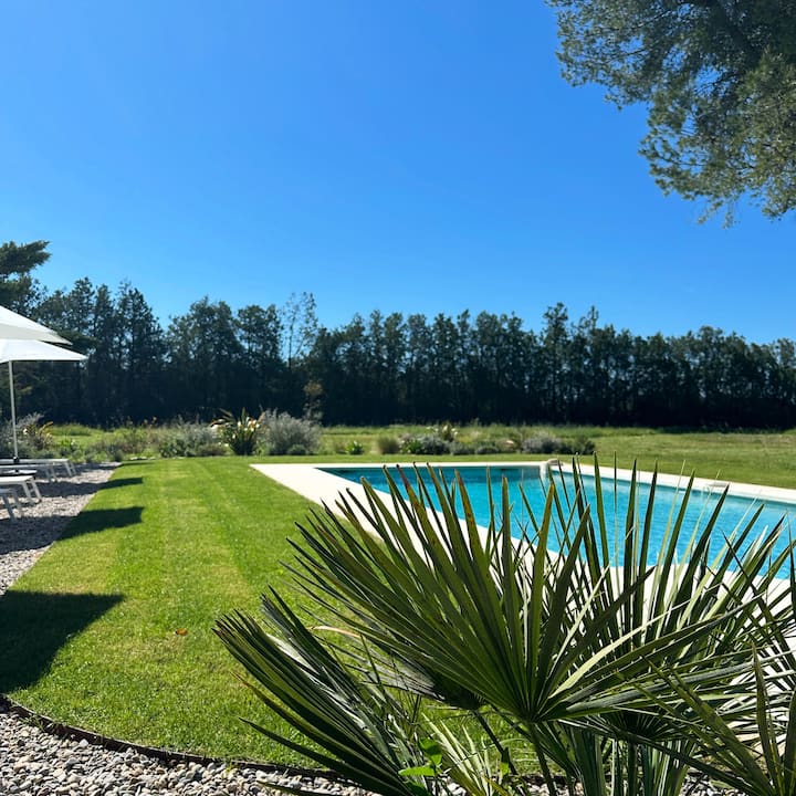 Superbe Mas Provençal Avec Piscine Dans Le Luberon - Cavaillon
