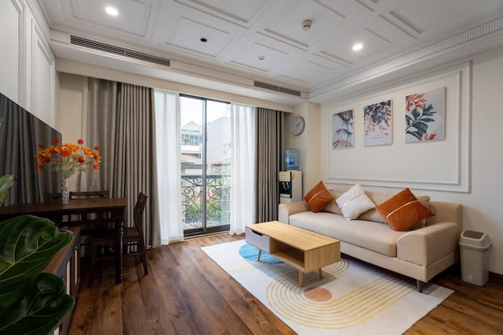2 Bedrooms Spacious Boutique At Central Hanoi - Vietnam