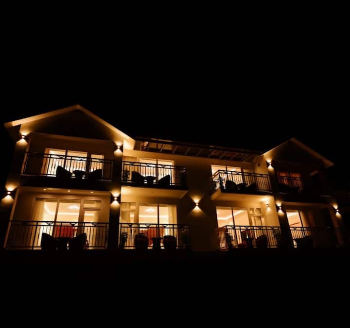 Blue Mountain Haven! - Ooty