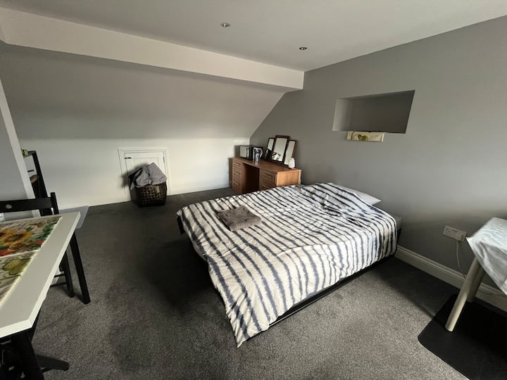 Place With Its Own Kitchen Facilities - Coventry