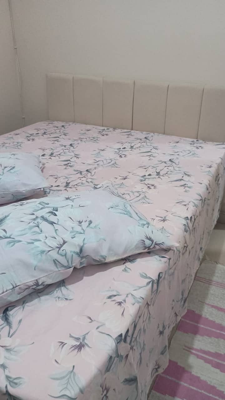 Quarto Privativo Para Casal Com Wi-fi - Vista Alegre