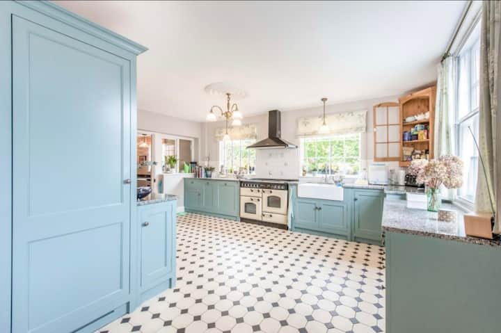 A Characterful Home With Sauna And Spacious Garden - Stowmarket