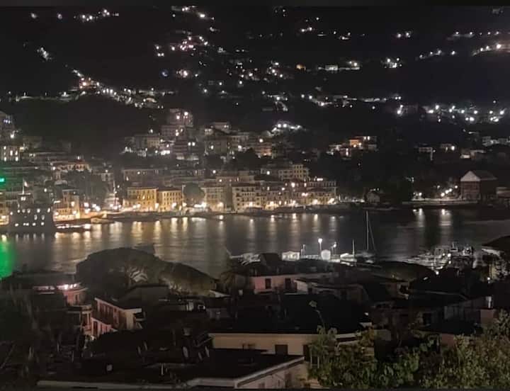 Suite Panoramica Vi Con Parcheggio By Chic&radical - Portofino
