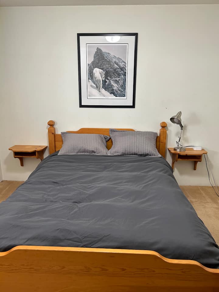 Room In Nimpkish House - Port McNeill