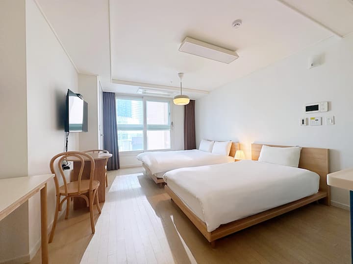 ｜W16｜#레이트체크아웃오후1시#엘시티와해변 1분#넷플릭스#호텔같은에어비앤비#여행#취사가능 - Busan