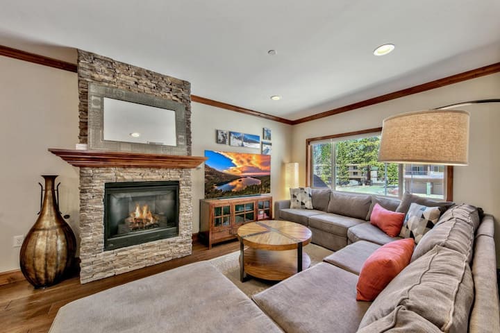 Walk To Lake & Heavenly Village | Tw701 - South Lake Tahoe, CA