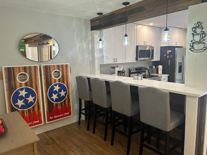 The Nashville Oasis - Nashville, TN