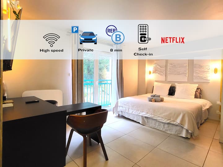 La Parisienne : Spacieux Studio Avec Parking Privé - Île-de-France