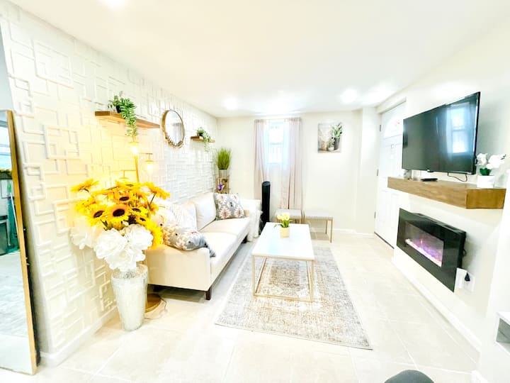 Crescent Luxe 1 Bedroom Brooklyn - New York
