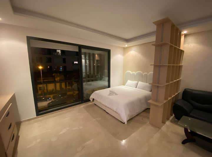 Studio De Luxe à Prestigia-3min Du Stadium à Pieds - Rabat