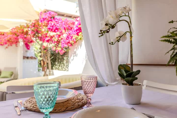 Maria House, Giardino Privato Con Jacuzzi E Patio - Olbia