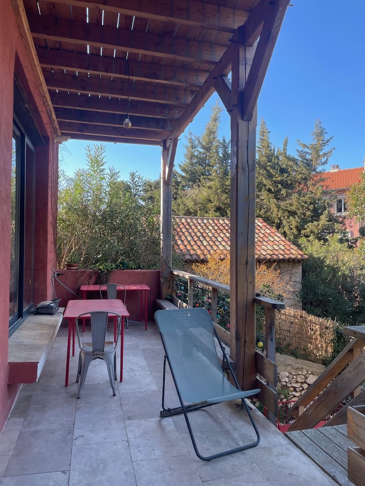 Maison Familiale Avec Jardin à Côté De La Mer - Marseille