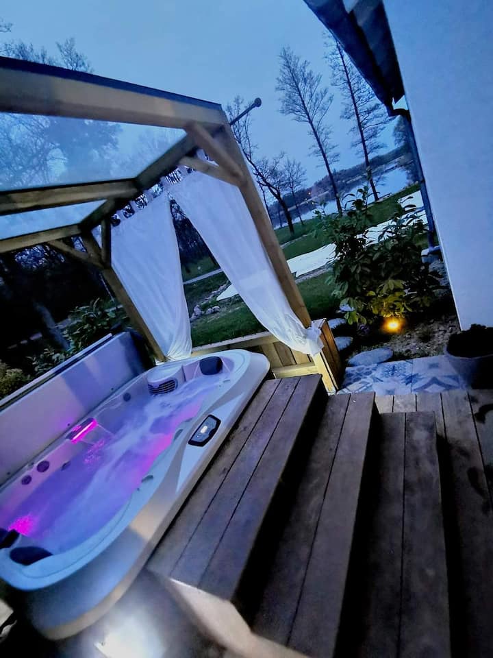 Loft Vue Lac Avec Piscine Chauffée ,Sauna Et Spa - Parc Animalier de Sainte-Croix