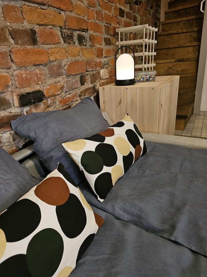 Tyylikäs Kellariyksiö, Lähellä Nokia Arenaa - Tampere