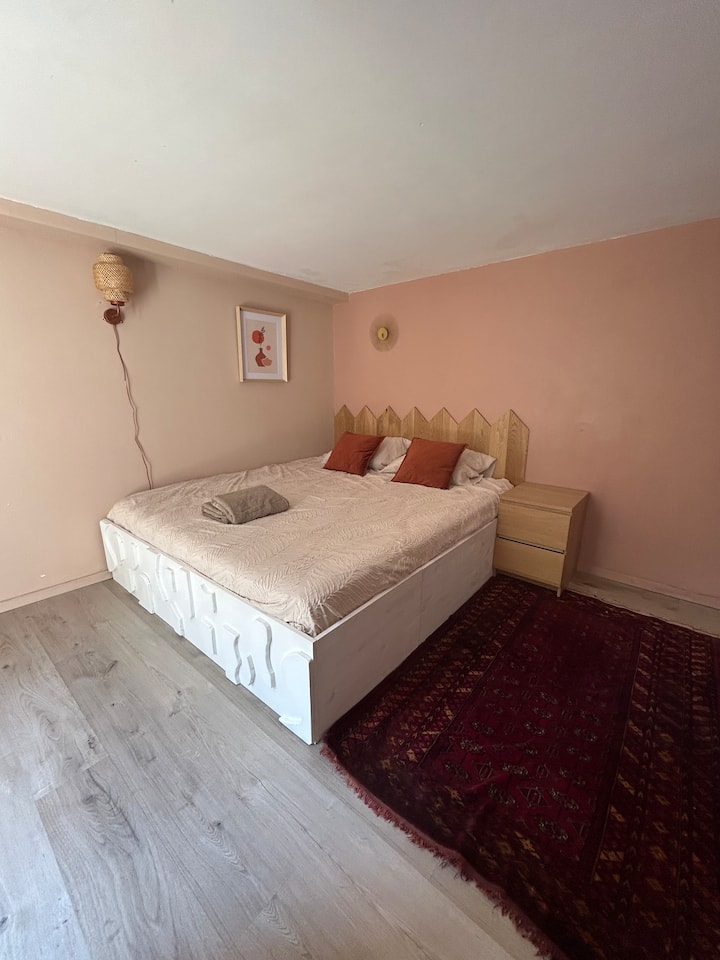 Logement Indépendant + Jardin, 5min De Lyon Sud - Saint-Genis-Laval