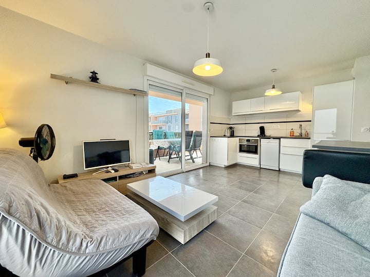 Appartement 2 Chambres Piscine, Terrasse, Parking - Fréjus