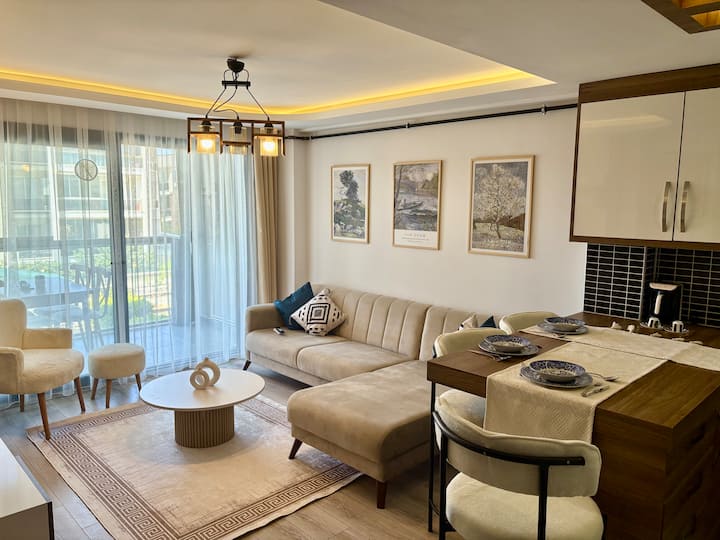 Sessiz Ailelere ÖZel Havuzlu Rahat 1+1 Residance 2 - Kuşadası