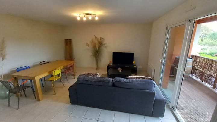 Beau T3. Balcon Bois Au Soleil. 2 Belles Chambres. - Saint-Médard-en-Jalles