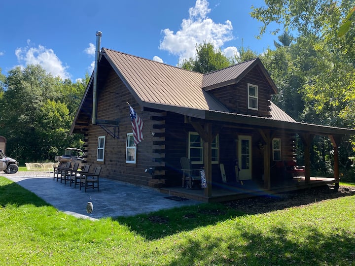 Halls Creek Retreat - Hatfield/merrillan, Wi - Black River Falls, WI