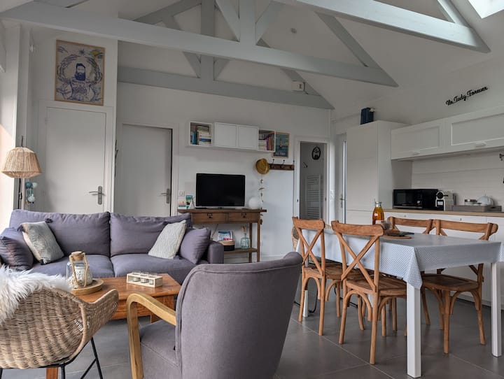 Petite Maison Lumineuse Proche De La Plage - Île-Tudy