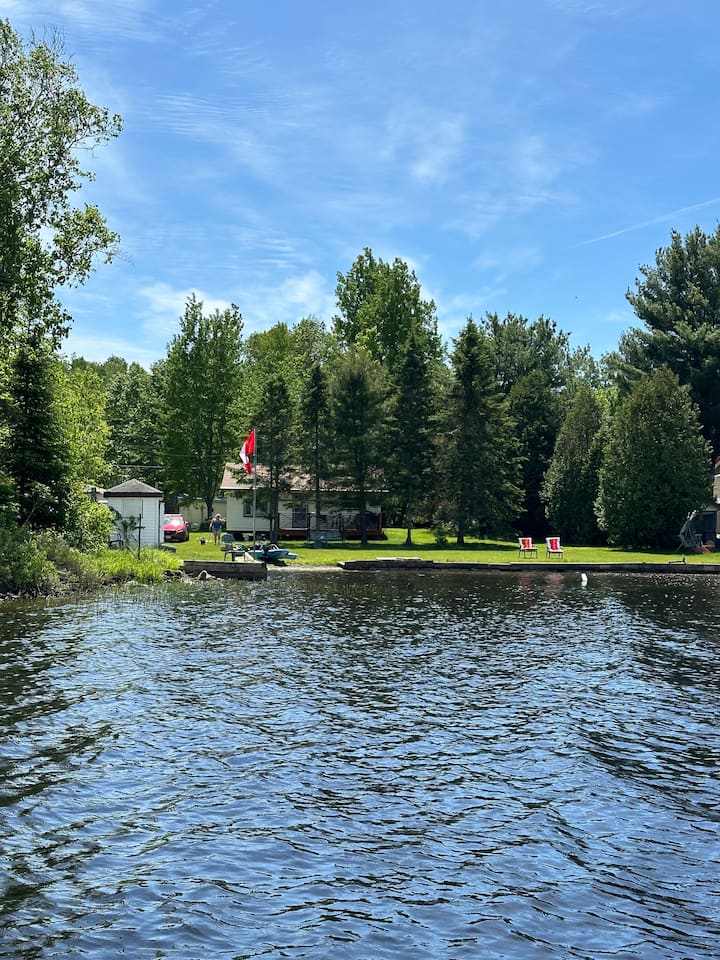 Cozy Glamping Cabin On The Lake - Greater Sudbury