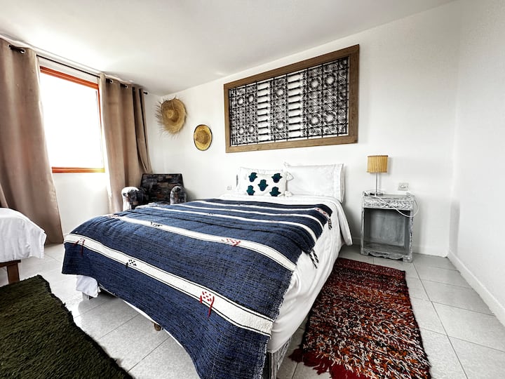Bright Rooftop Private Room With Breakfast - Essaouira