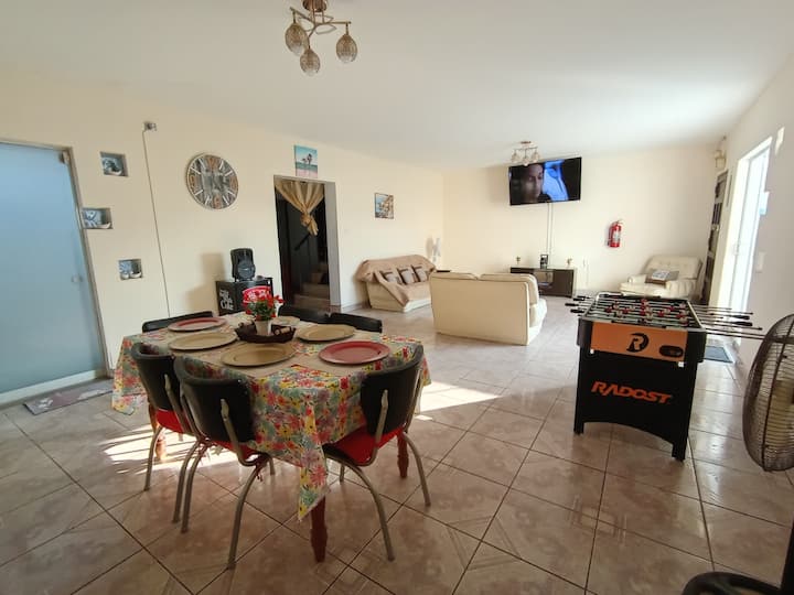 Casa Amplia Con Cocina Grande Y Mini Piscina - Pacasmayo