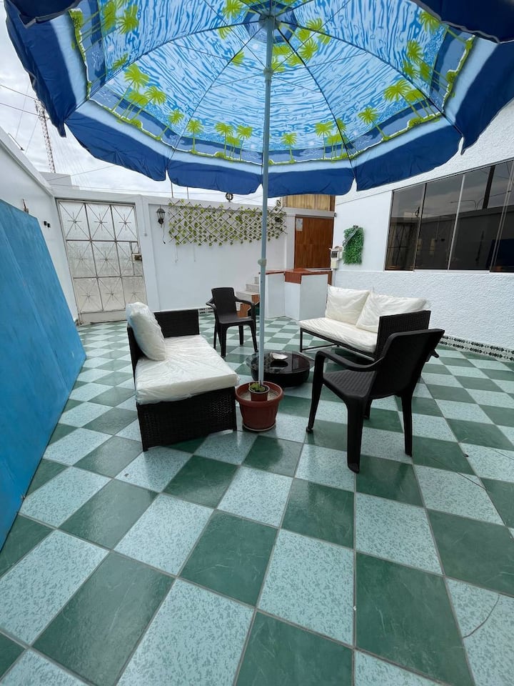 Casa Playera Con Mini Piscina Y Cocina Amplia - Pacasmayo