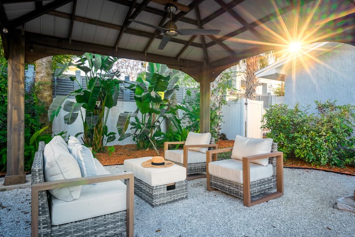 Beach Escape Near Mayo | Fenced Yard + Fast Wifi - Jacksonville Beach, FL