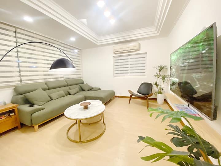 A Entire Home 3br/1f車庫/師大&台大/直通：西門、饒河夜市、中山 - Taipei