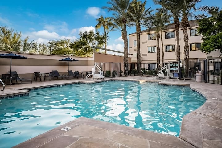 Pleasant Stay! 3 Comfortable Units, Onsite Pool! - Chandler, AZ