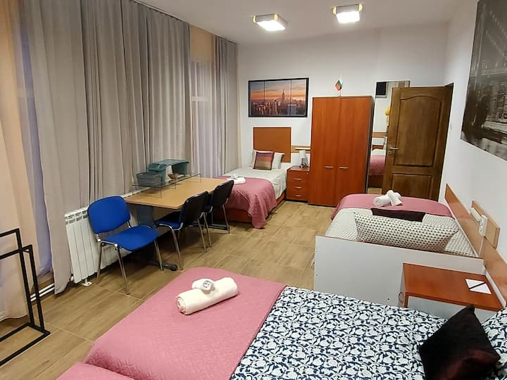 Zory&christo's Place - Deluxe Apartment For 6 - Nova Zagora