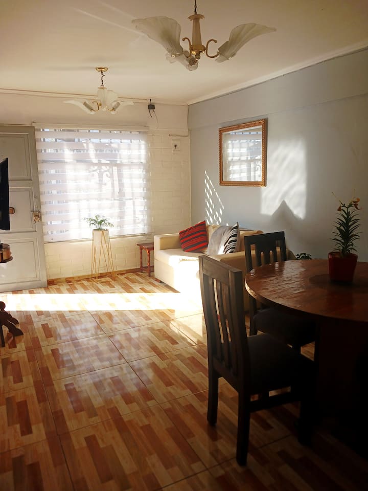 Dulces Sueños 3 
Casa Full Equipada - Pudahuel