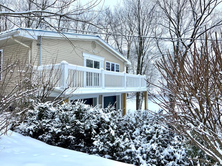 Winter Getaway • Hidden House • 5 Minutes To I-80 - Lewisburg, PA