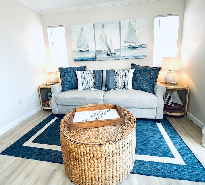 Seagrass Cottage- Cozy 1/1 Stroll To Ocean - Palm Coast, FL