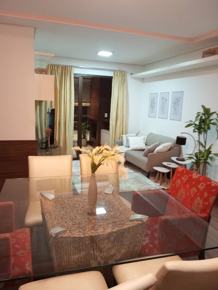 ÓTimo Apartamento/ Shopping Em Frente - Porto Alegre