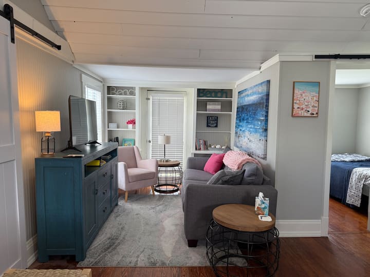 The Sunshine Cottage In Downtown Tarpon Springs - Sunset Beach, Tarpon Springs