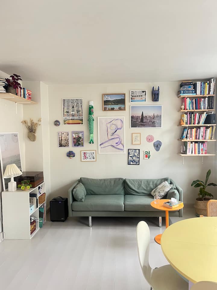 Colorful And Central Vesterbro Flat - 코펜하겐