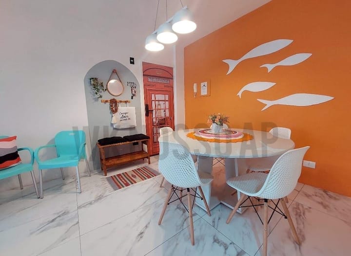 Deixe O Carro Na Garagem E Faça Tudo à Pé. - Praia Grande