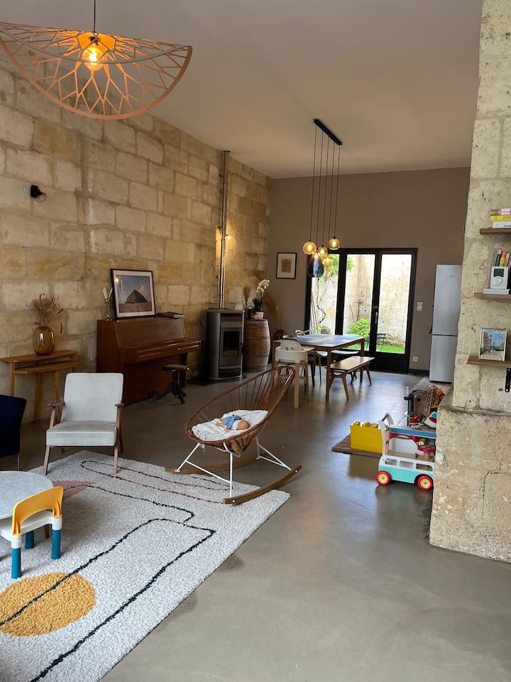 Maison Avec Du Charme Et Petit Jardin, Chartrons - 보르도