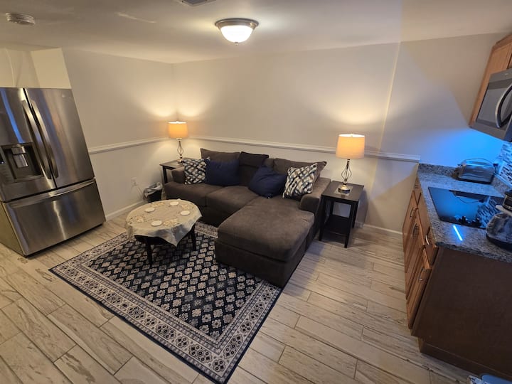 1br Apartment With Private Entry - American University, Washington