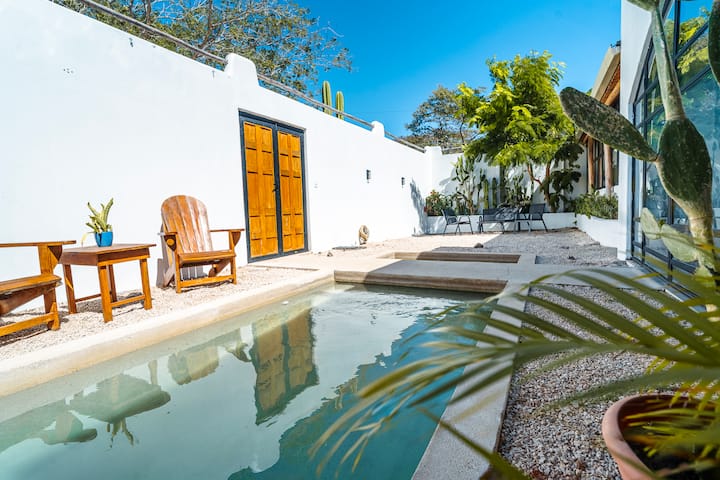 Private Villa W/ Pool, Quiet Area, 5 Min To Beach. - Tamarindo