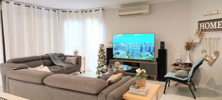 Charm, Convenience And Friendly - Lyndhurst