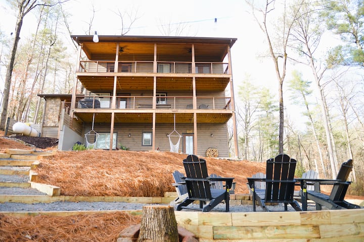 Fully Furnished, Cozy, Peaceful, Pet Friendly - Ellijay, GA