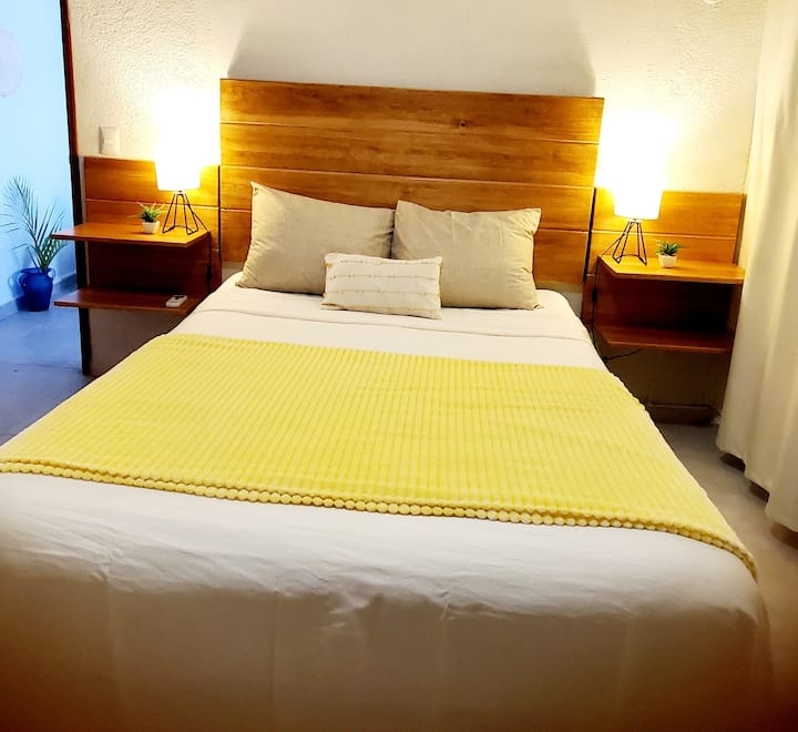 Depto. Céntrico Con Balcón - Cancún