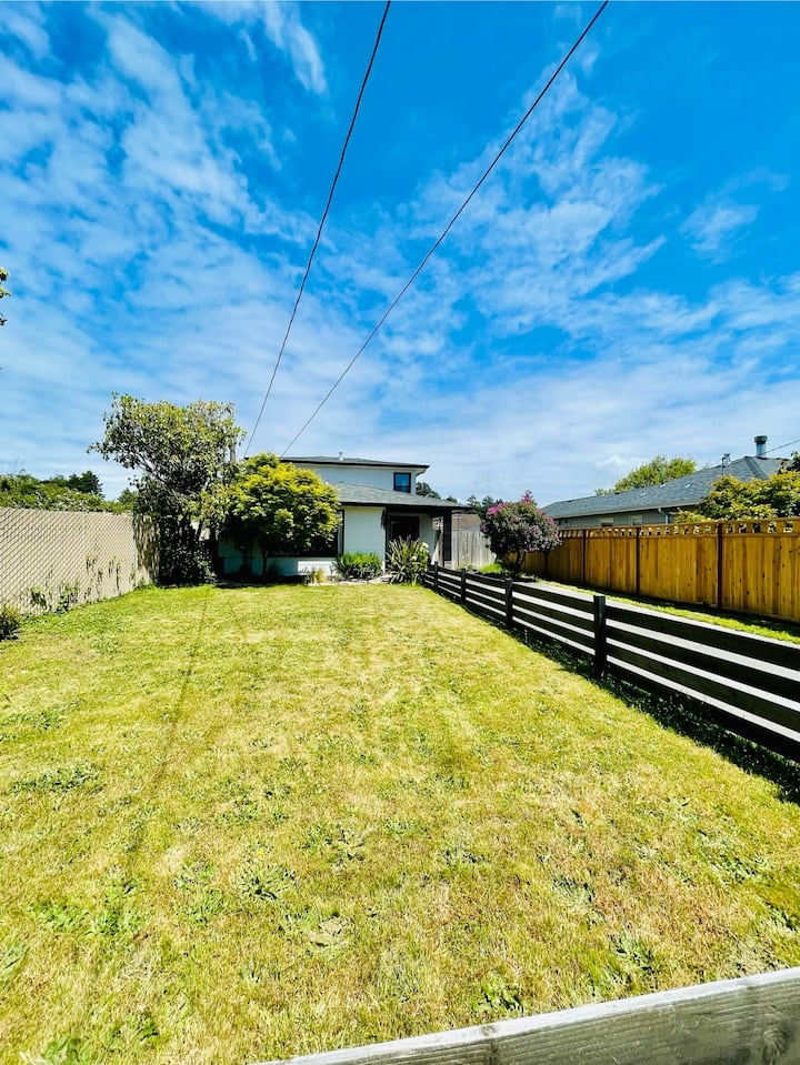Modern Living - Eureka, CA